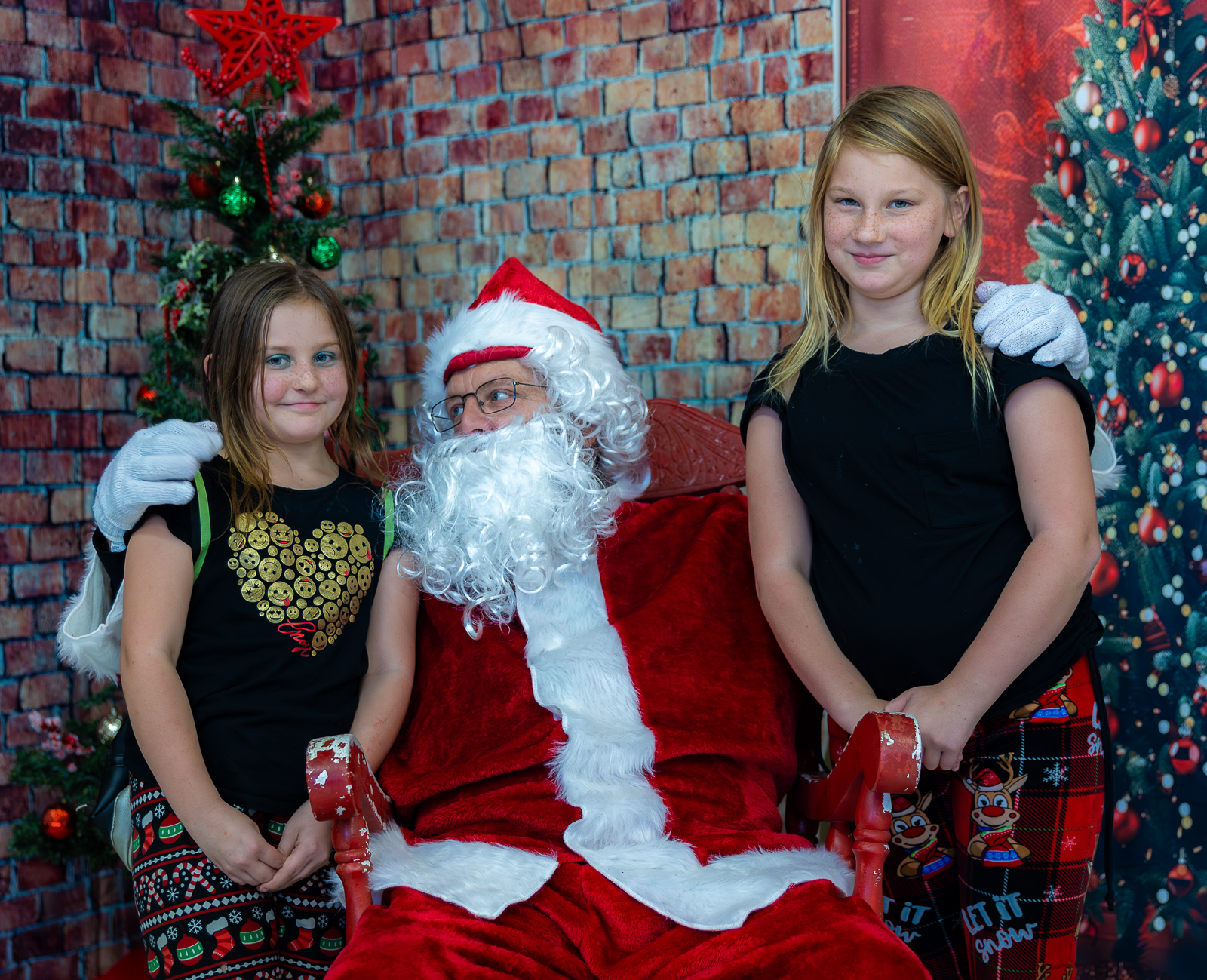 Vernon, Florida Kicks Off Holiday Season with Parade and Christmas ...